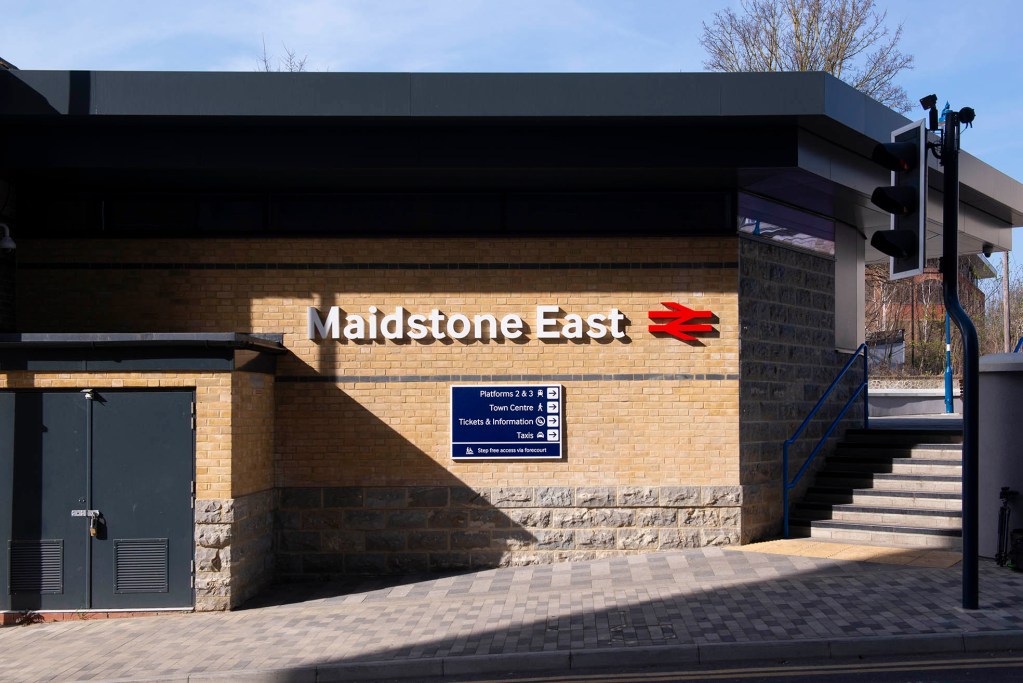 Maidstone East - Transport Signs